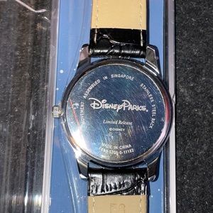 Disney | Accessories | Nib Disney Parks Ltd Release 955 Disneyland ...